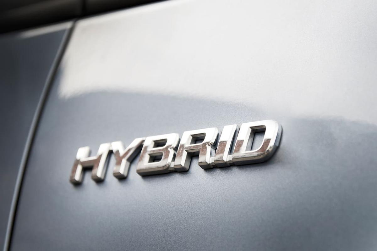 7 Common problems with hybrid cars | Bumper