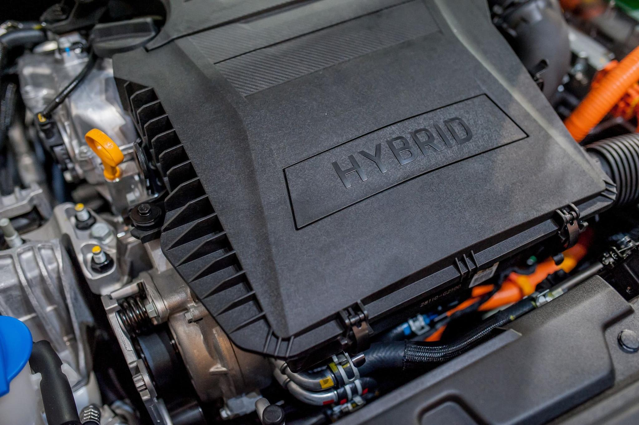 7 Common problems with hybrid cars | Bumper