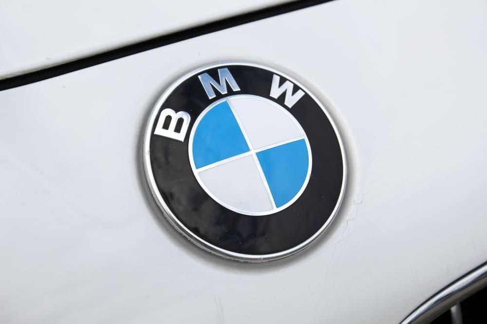 BMW Service Costs – Full, Interim & More (UK Prices) | Bumper