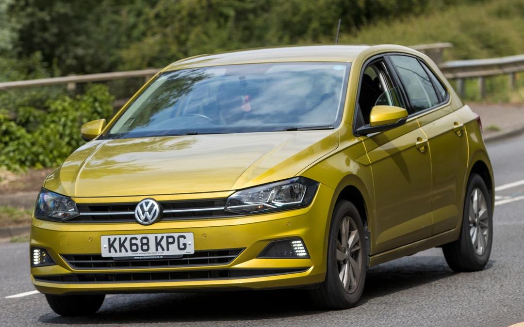 9 Small Automatic Cars Under £5,000 | Bumper